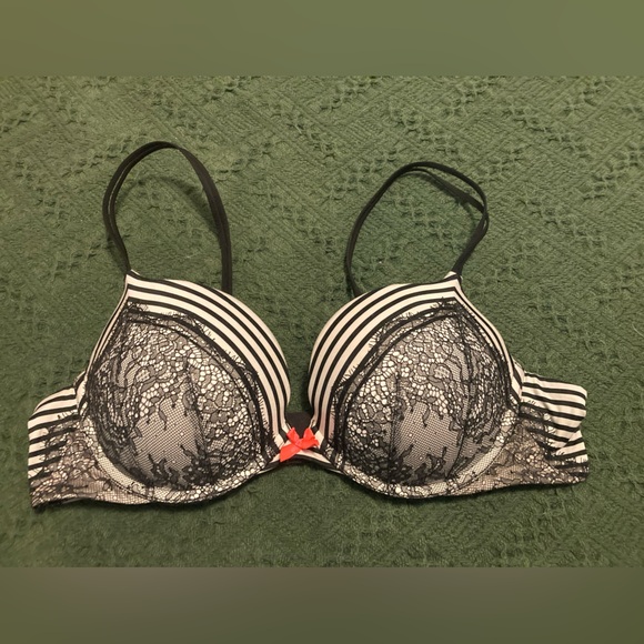 Victoria's Secret | Intimates & Sleepwear | Victorias Secret Black And ...